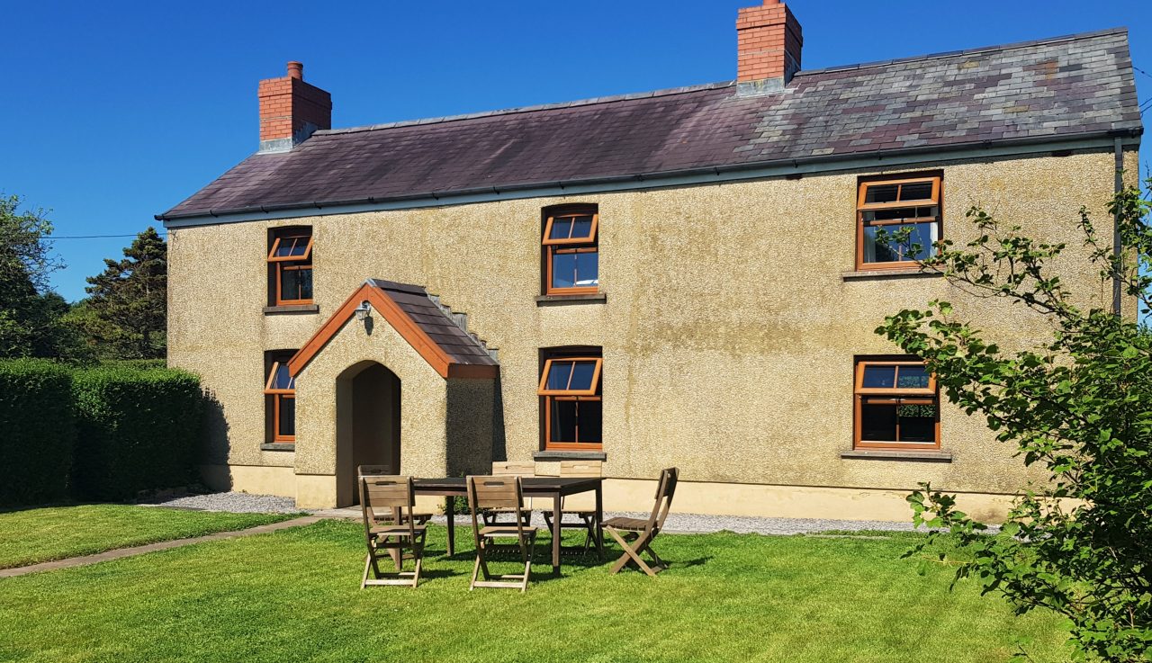 Home - Self-catering holiday cottages | Great Lunnon Farm | Gower, Wales